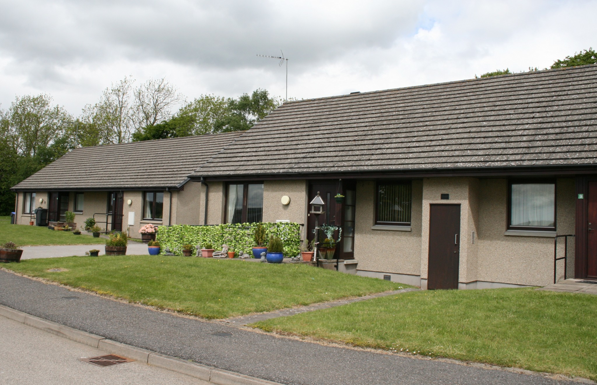 Newbigging Cottages, Luthermuir – Hanover Scotland